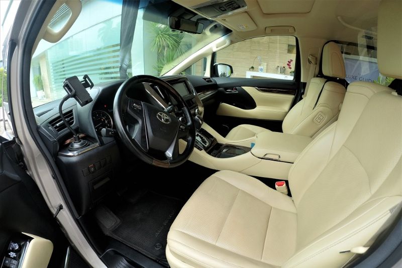 Toyota Alphard For Rent Manila - LXV Cars