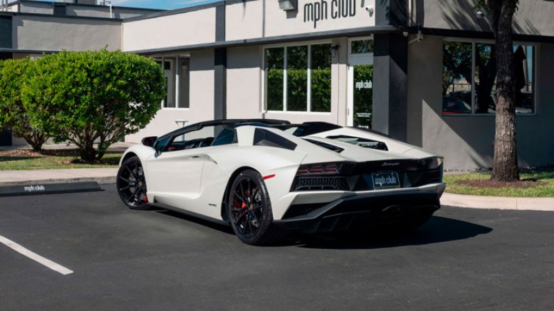 Lamborghini For Rent Manila | Philippines - LXV Cars